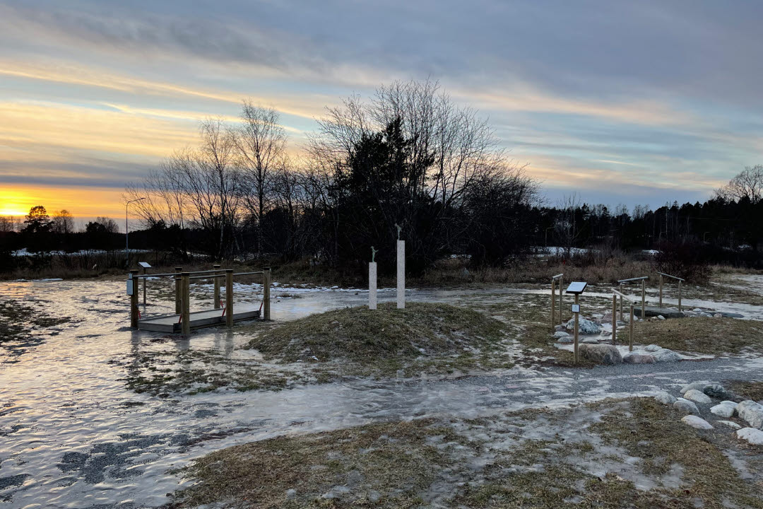 Eva Larsson – Häpp vid Kvarnbadets utegym - Vallentuna kommun